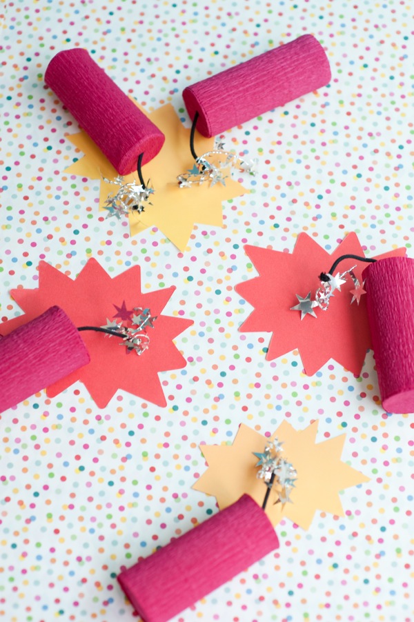 4th of July Dynamite Party Favor DIY