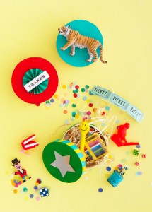 DIY Circus Stand Favor Boxes