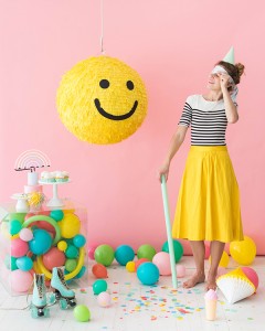 Smiley Face Pinata