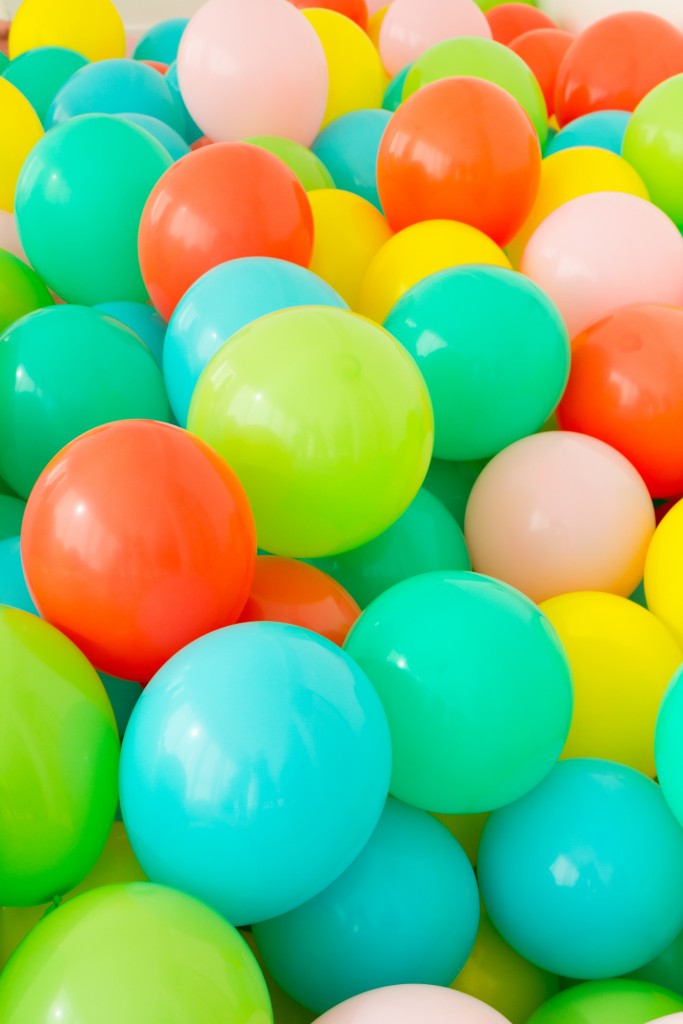 This Is What 1,000 Balloons Looks Like